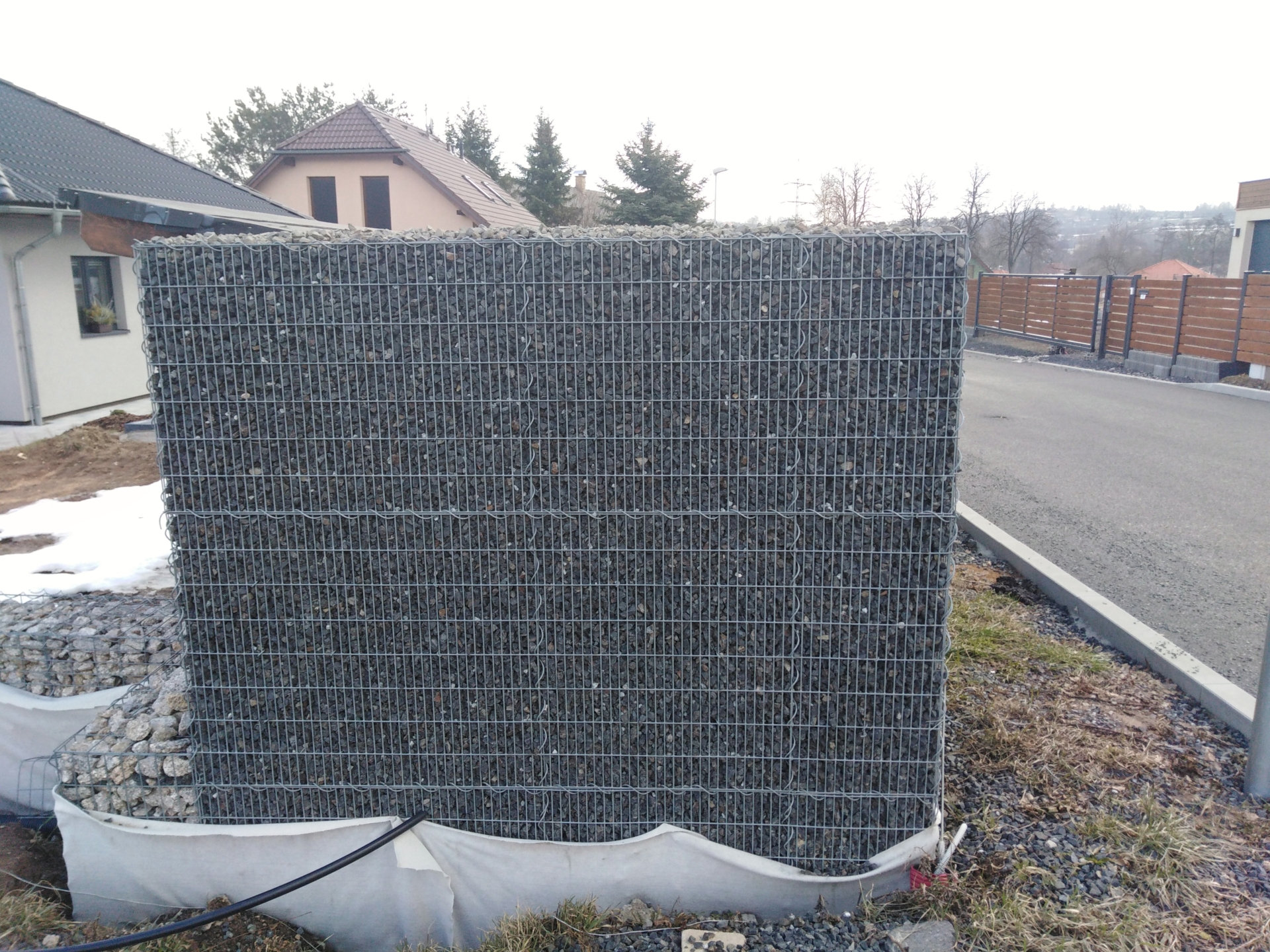 Gabionové ploty - GabionyHappy.cz