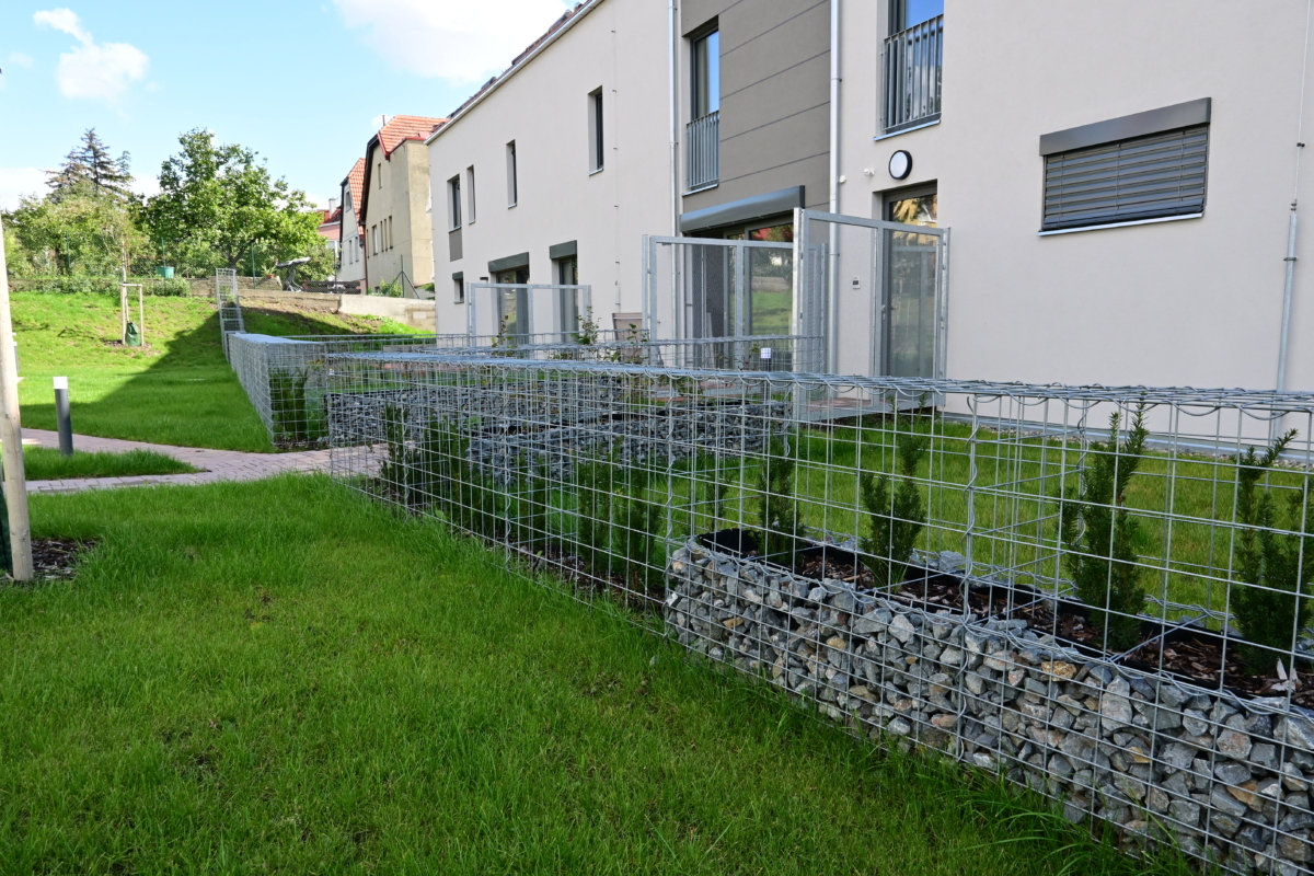 Gabionové treláže a zelené gabiony - GabionyHappy.cz